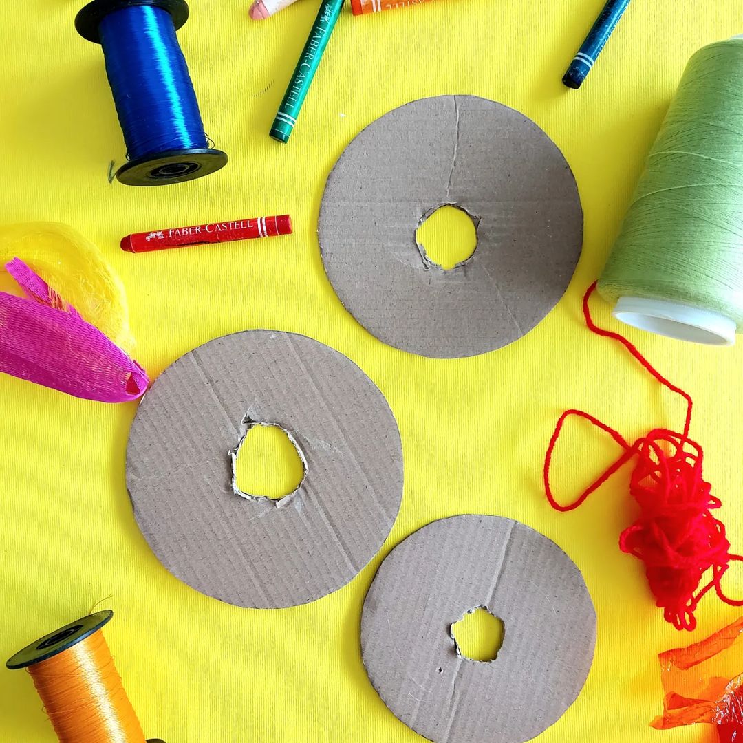 Artistic Activities with Cardboard - Preschool and Primary - Aluno On