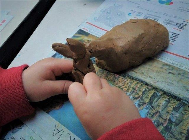 20 Activity Ideas using Clay - Preschool and Primary - Aluno On