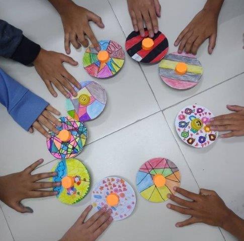 20 toy ideas, activities and organizers using recyclable materials ...